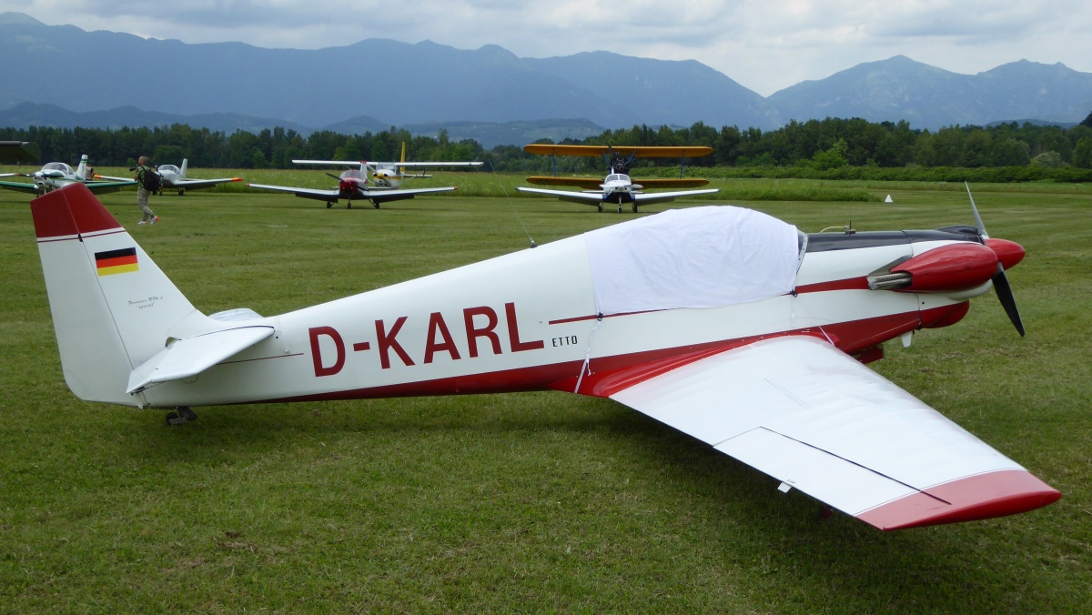 Rod's Aviation Photos: European tour 2015: Jonathan Collection fly-in, Nervesa della Battaglia ...